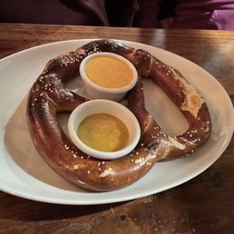 THE RANCH PUB - Updated October 2025 - 25 Photos & 18 Reviews - 160 S ...