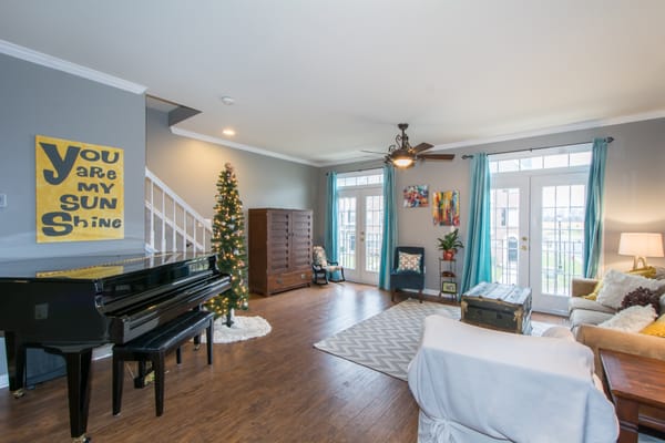 ANNA ARZE - KELLER WILLIAMS REALTY - Updated July 2024 - 20130 Lakeview ...