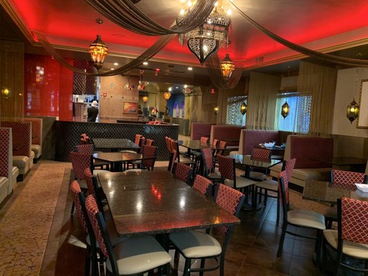 PALM PALACE - Updated December 2025 - 377 Photos & 684 Reviews - 2370 ...