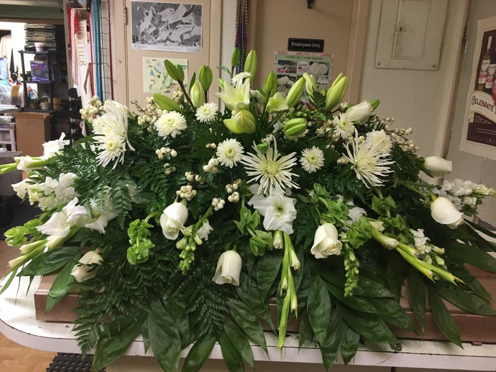 THE FLORIST - Updated May 2026 - 29 Photos - 1425 Malone, Denton, Texas ...