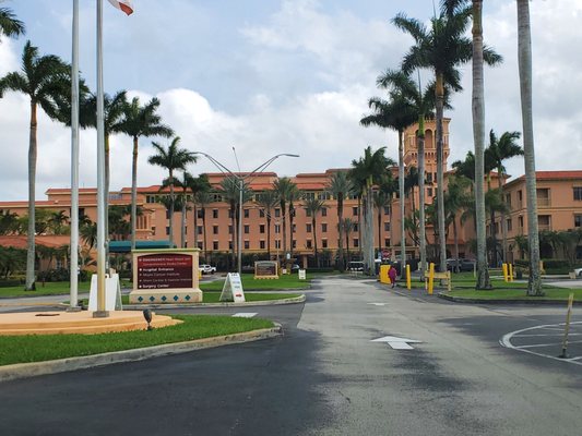 BAPTIST HEALTH MIAMI CANCER INSTITUTE - Updated December 2025 - 49 ...