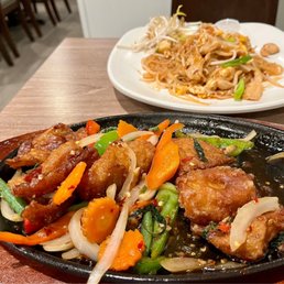 THAI ADDICT CUISINE - Updated December 2025 - 477 Photos & 344 Reviews ...