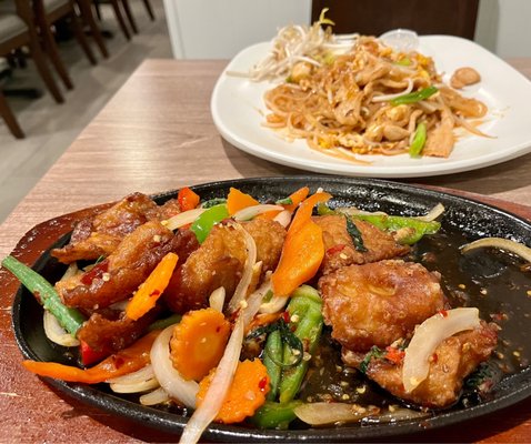THAI ADDICT CUISINE - Updated June 2024 - 334 Photos & 280 Reviews ...