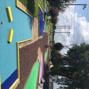 WINDY HILL GOLF COURSE & SPORTS COMPLEX - 30 Photos & 18 Reviews ...