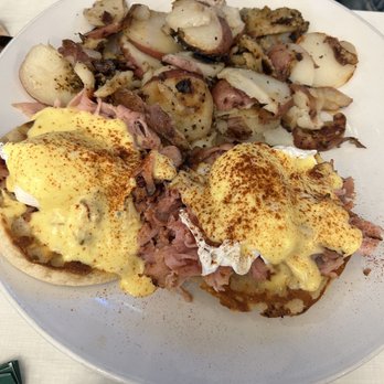 BLUE BENCH BRUNCHETTE - Updated November 2024 - 111 Photos & 109 ...