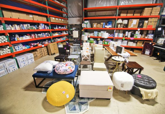 REHOME - Updated July 2024 - 15 Photos - 520 SE Adams St, Topeka ...