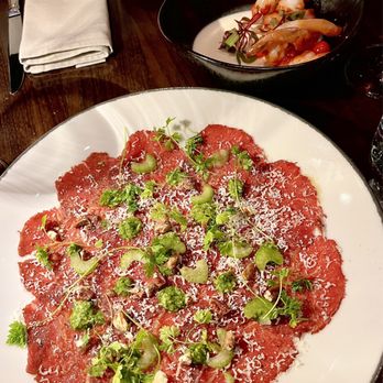 BETWEEN THE TREES - Updated December 2025 - 388 Photos & 155 Reviews ...