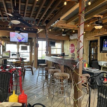 FRANKIE’S DAWG HOUSE - Updated October 2025 - 289 Photos & 182 Reviews ...