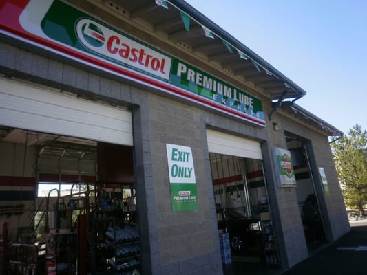 CASTROL PREMIUM LUBE EXPRESS - Updated December 2025 - 19 Photos & 43 ...