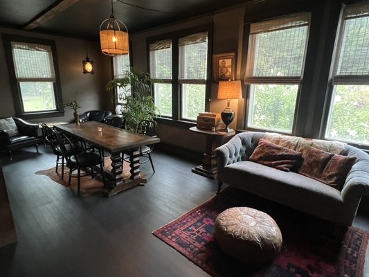 FOXFIRE MOUNTAIN HOUSE BAR - 11 Photos - 72 Andrew Ln, Mount Tremper ...