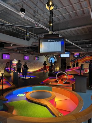 PUTTSHACK - SCOTTSDALE - Updated September 2025 - 422 Photos & 299 ...