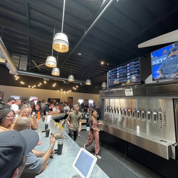 ALTAMONT BEER WORKS - Updated May 2025 - 486 Photos & 308 Reviews ...