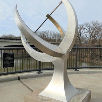 RIEHLE PLAZA & JOHN T MYERS PEDESTRIAN BRIDGE - Updated July 2025 - 12 ...