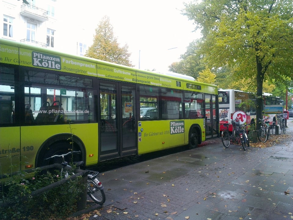 HVV BUS KLOSTERSTERN - Massage in Hamburg, Hamburg at Eppendorfer Baum ...
