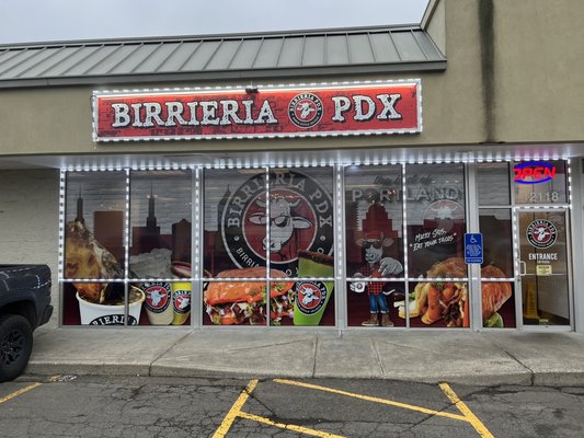 BIRRIERIA PDX - Updated September 2025 - 51 Photos & 28 Reviews - 12118 ...