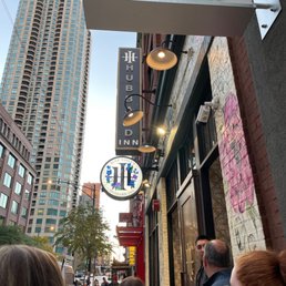 HUBBARD INN - Updated October 2025 - 547 Photos & 293 Reviews - 110 W ...