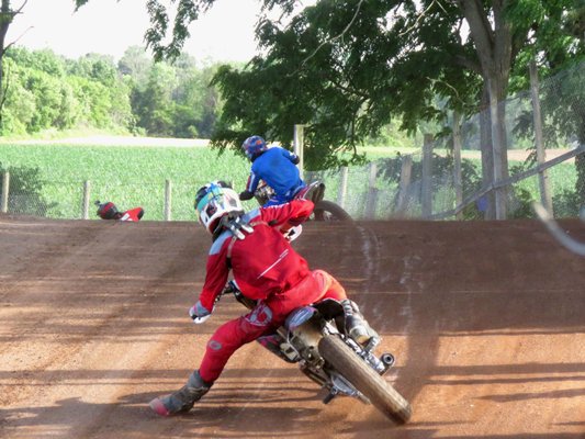 CRUSADERS MOTORCYCLE CLUB - Updated July 2024 - 20 Photos - 3312 ...