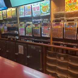 DINO’S PUB - Updated July 2025 - 140 Photos & 203 Reviews - 1800 NE ...