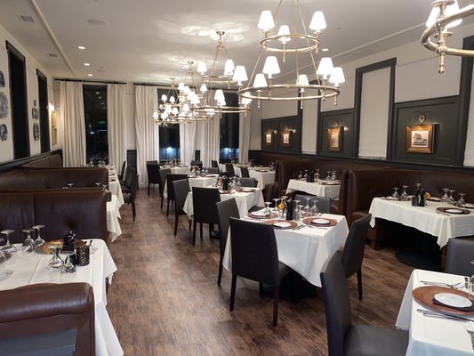 HALLS CHOPHOUSE - 363 Photos & 262 Reviews - Seafood - 300 Nexton ...