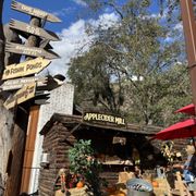 OAK TREE MOUNTAIN - 514 Photos & 121 Reviews - 38480 Oak Glen Rd, Oak ...