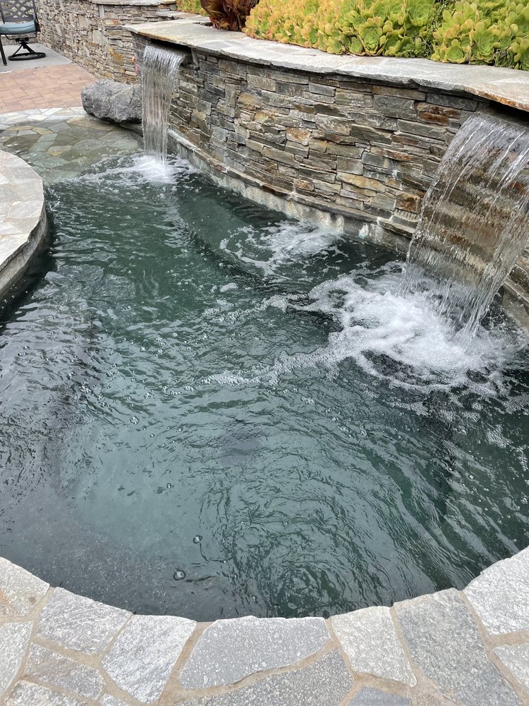 COE CREW POOLS - Updated June 2024 - 31 Photos - Oceanside, California ...