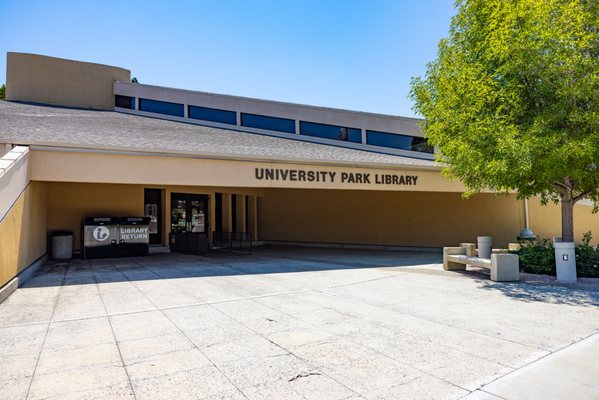 IRVINE PUBLIC LIBRARY UNIVERSITY PARK - Updated October 2025 - 45 ...