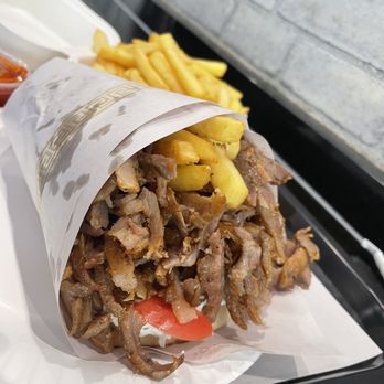 THE GREEK GYRO - Updated August 2024 - 98 Photos & 42 Reviews - 88 ...