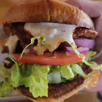 BELT LINE BREWERY & KITCHEN - Updated May 2025 - 253 Photos & 101 ...