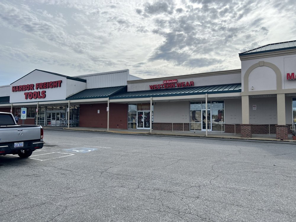 MI RANCHITO WESTERN WEAR - Updated November 2025 - 6008 Oleander Dr ...