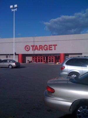 TARGET - Updated October 2025 - 13 Reviews - 817 W Alexis Rd, Toledo ...