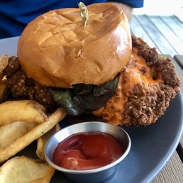 CHEEVER TAVERN - Updated December 2025 - 130 Photos & 184 Reviews - 33 ...