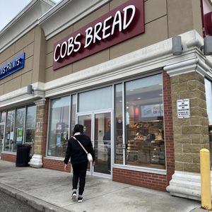 COBS BREAD - Updated March 2025 - 1969 Yonge Street, Toronto, Ontario ...