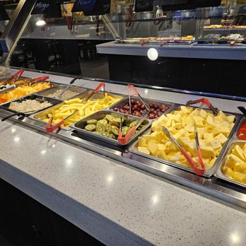 CHARM CITY BUFFET & GRILL - Updated December 2025 - 204 Photos & 133 ...