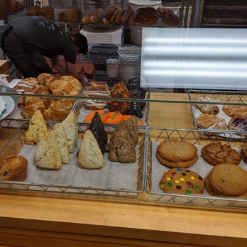 BAKER STREET BAKERY - Updated January 2026 - 110 Photos & 65 Reviews ...