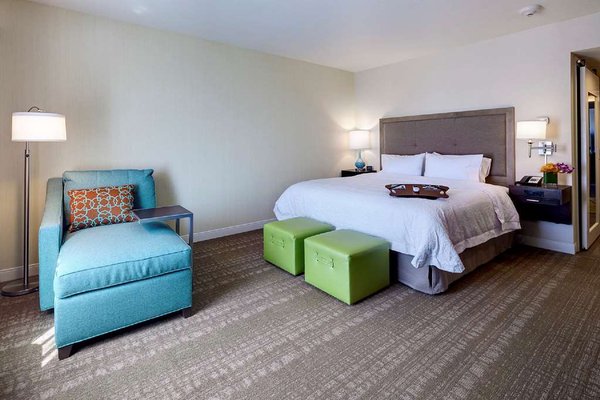 HAMPTON INN & SUITES BLYTHE - 105 Photos & 63 Reviews - 2011 E Donlon ...