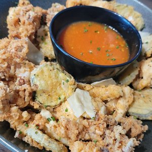 HARD COUNT KITCHEN AND COCKTAILS - 83 Photos & 74 Reviews - 1500 Rivery ...