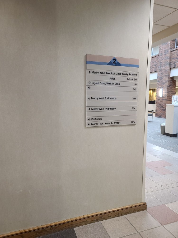 MERCYONE CLIVE ENDOSCOPY - 11 Photos - 1601 NW 114th St, Clive, Iowa ...