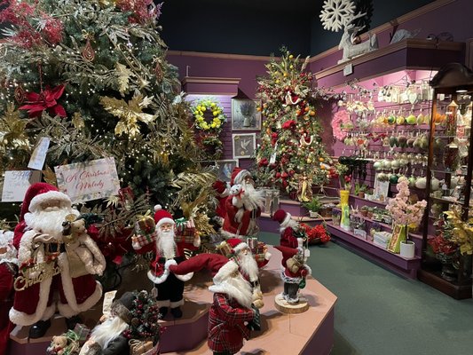 THE CHRISTMAS LOFT - Updated October 2024 - 108 Photos & 25 Reviews ...