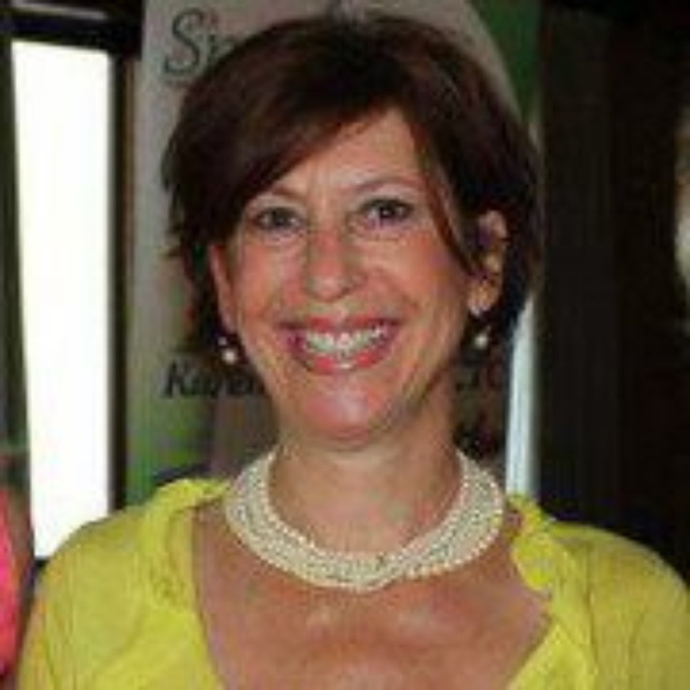 Susan Manthey's Instagram, Twitter & Facebook on IDCrawl