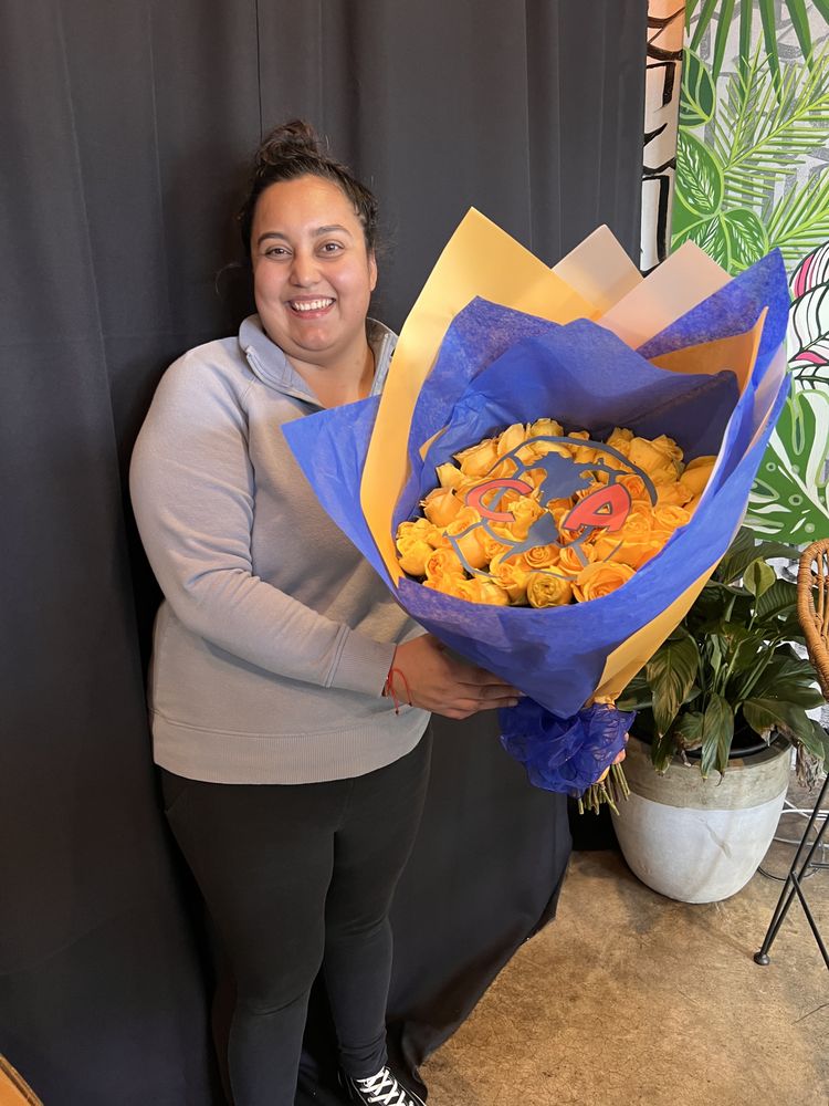 FLOWER STUDIO - Updated October 2025 - 98 Photos - 7885 University Ave ...