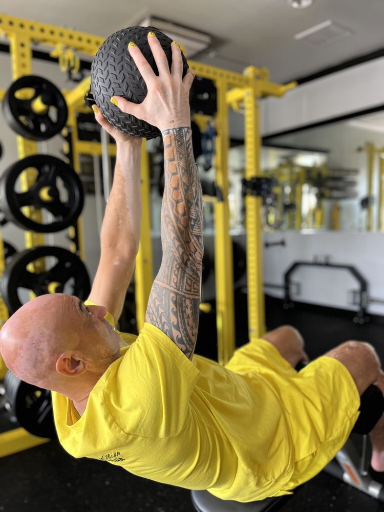 CALI MADE ARENA - Updated December 2025 - 19 Photos - 14942 Camden Ave ...