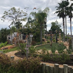 SILVERTHORN COUNTRY CLUB - Updated July 2024 - 18 Photos & 25 Reviews ...