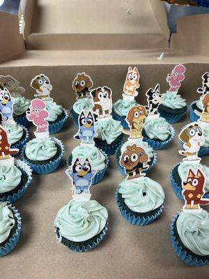 CAY’S BAKES - 17 Photos - Los Angeles, California - Cupcakes - Phone ...