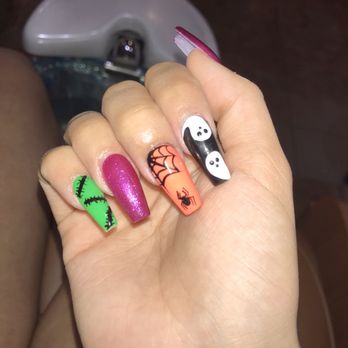 CLASSY NAILS BY LE - Updated April 2025 - 492 Photos & 428 Reviews ...