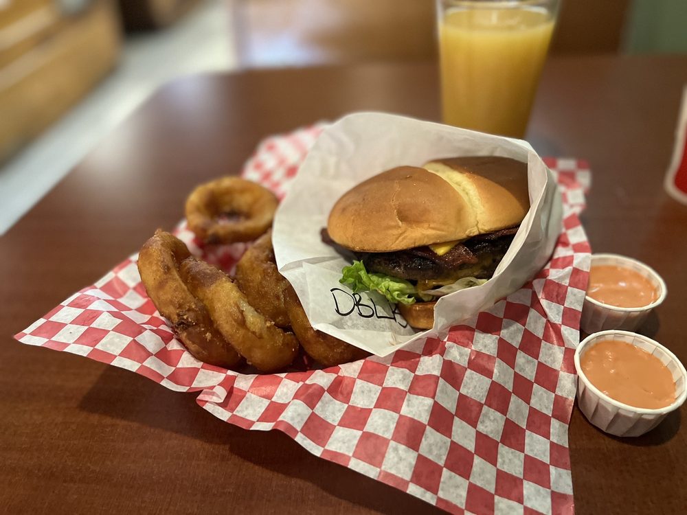 SLACKERS QUALITY GRUB - Updated October 2025 - 166 Photos & 296 Reviews ...