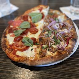 BOLLO WOODFIRED PIZZA - Updated January 2026 - 1118 Photos & 1093 ...