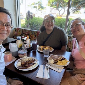 KIHEI CAFFE LAHAINA - Updated August 2024 - 966 Photos & 720 Reviews ...