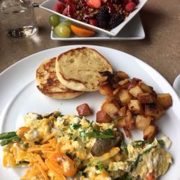 BISTRO 76 CAFE & CATERING - Updated October 2025 - 697 Photos & 467 ...