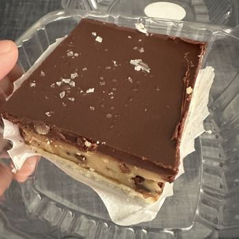 SWEET SURRENDER BAKERY - Updated July 2025 - 566 Photos & 493 Reviews ...