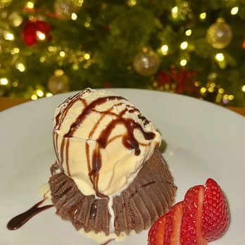 VOLARE RESTAURANT AND BAR - Updated December 2025 - 239 Photos & 287 ...